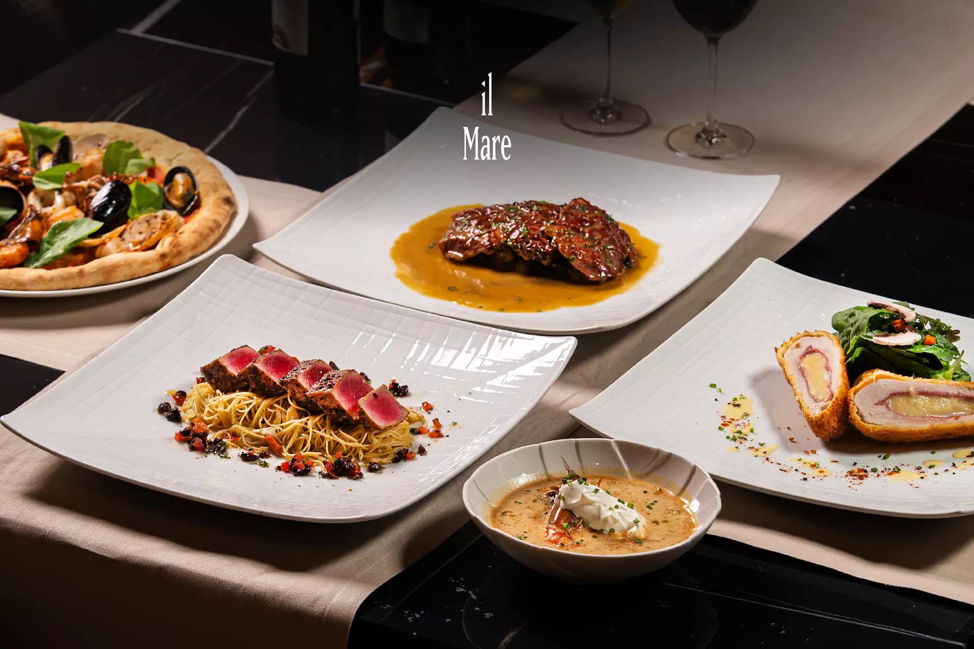 Weekend Dining Family Style | Hotel Mulia